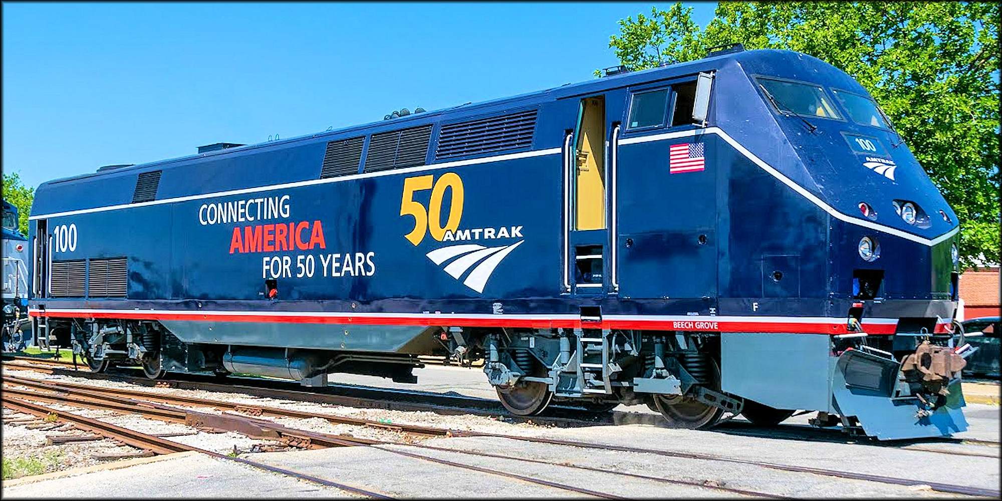 Solve ~50 Years of Amtrak jigsaw puzzle online with 200 pieces