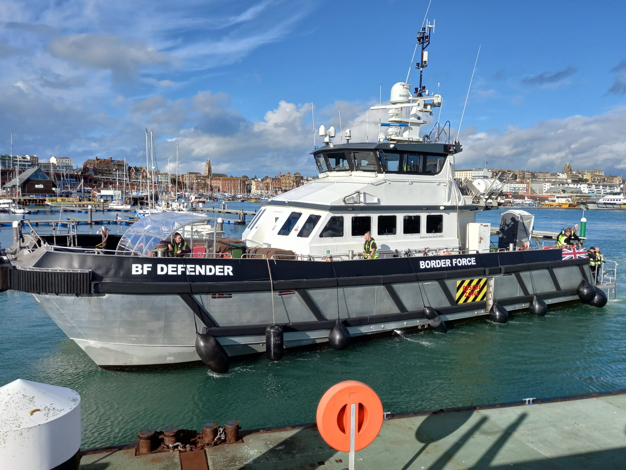 Solve BF Defender jigsaw puzzle online with 80 pieces