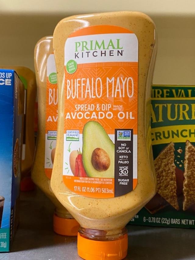 Solve Buffalo mayo jigsaw puzzle online with 20 pieces