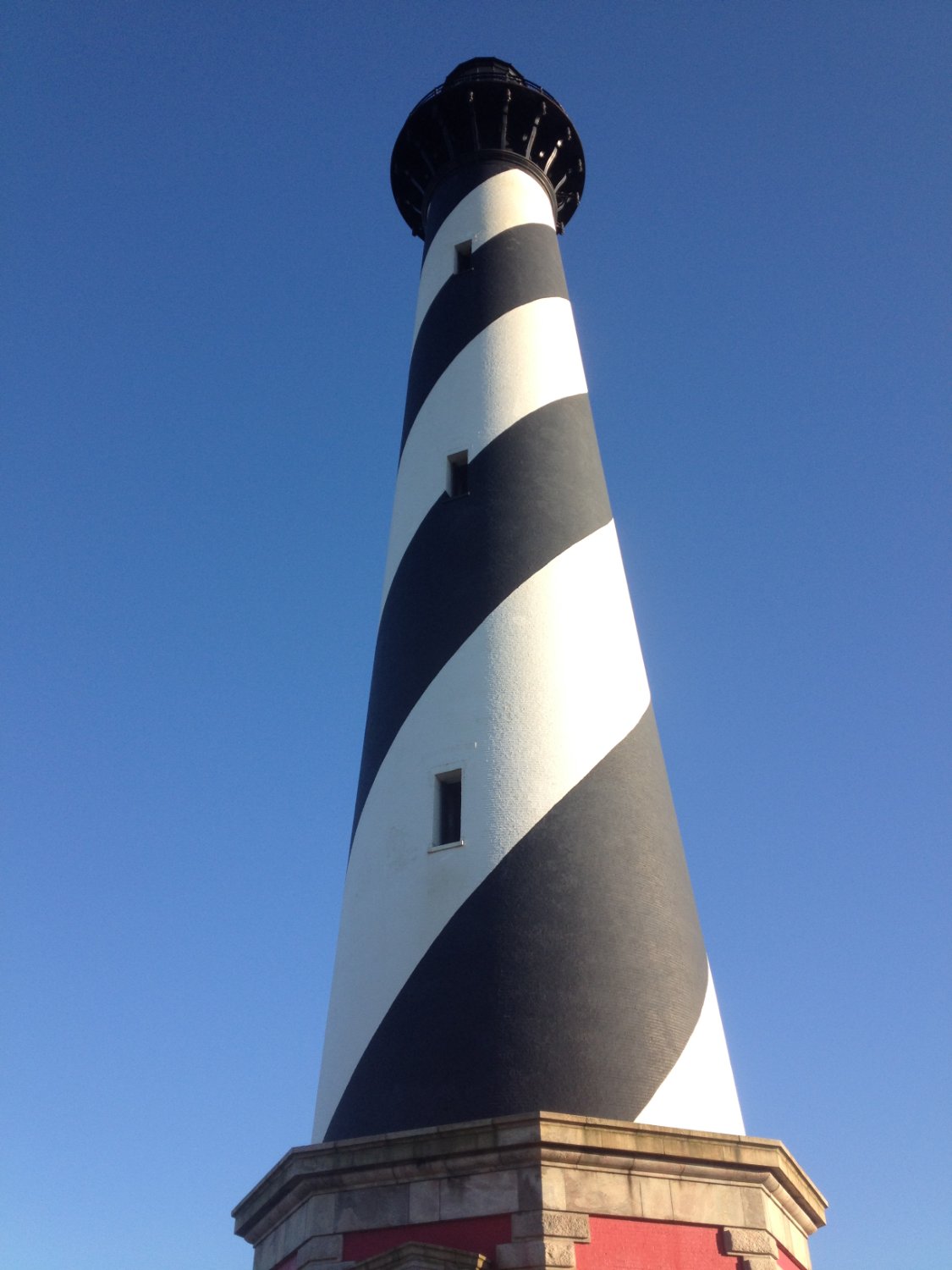 Solve NC Lighthouse jigsaw puzzle online with 99 pieces