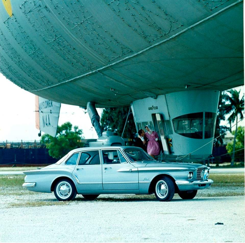 Jigsaw Puzzle | 272 pieces | 1961 Plymouth Valiant | Jigidi