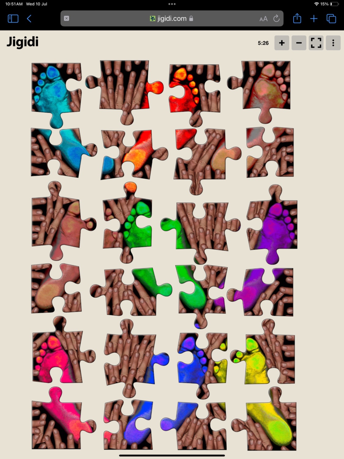 Solve Jigidi jigied jigsaw puzzle online with 63 pieces