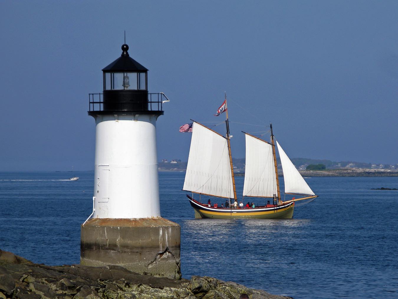 Solve Schooner Fame & Fort Pickering Lighthouse, Salem, MA_0478 jigsaw ...