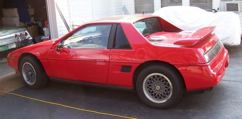 Solve 1988 Pontiac Fiero GT SE 171 ci 140 hp transverse mid engine L44 ...