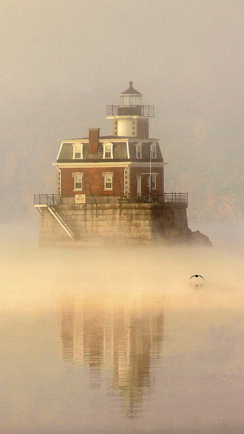 Jigsaw Puzzle | 66 pieces | Lighthouse 1498 | Jigidi