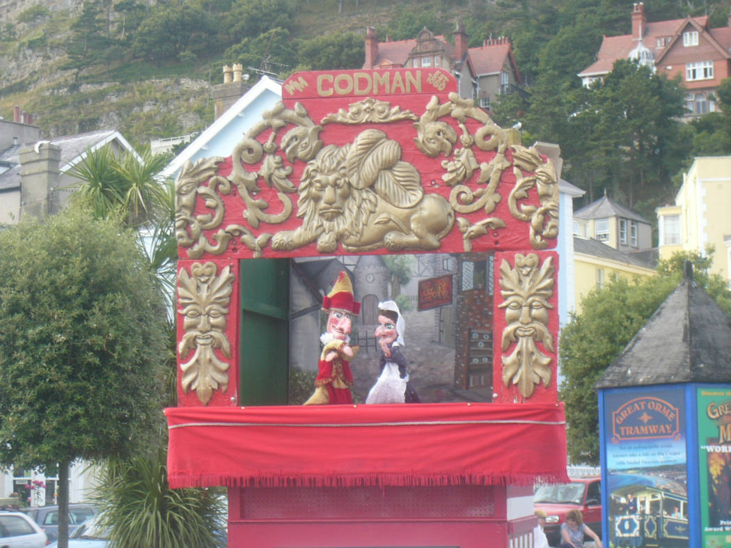 Puzzle | 30 pièces | punch and Judy puppet show | Jigidi