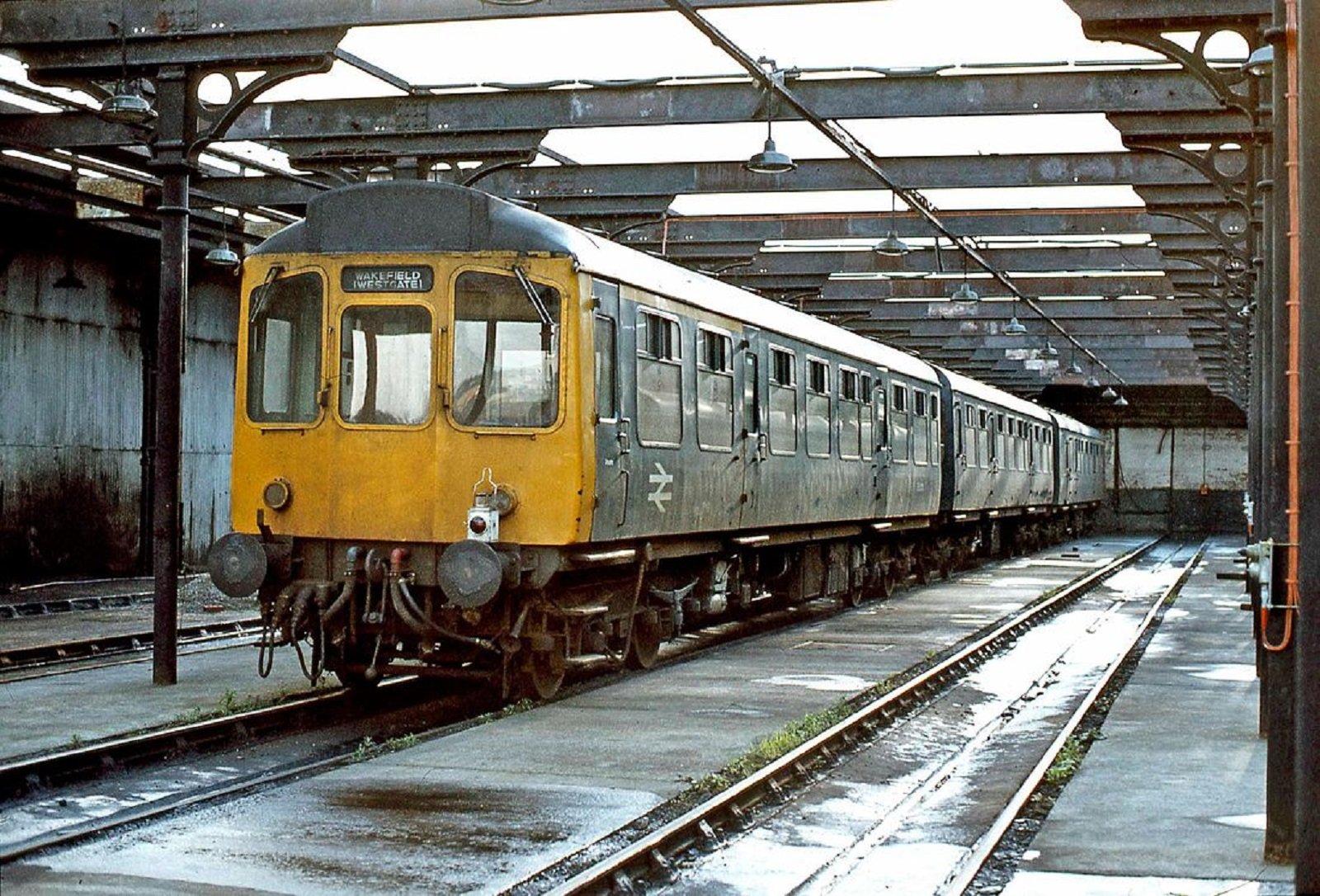 Solve BRCW Class 110 DMU 52083-59703-51814. jigsaw puzzle online with ...