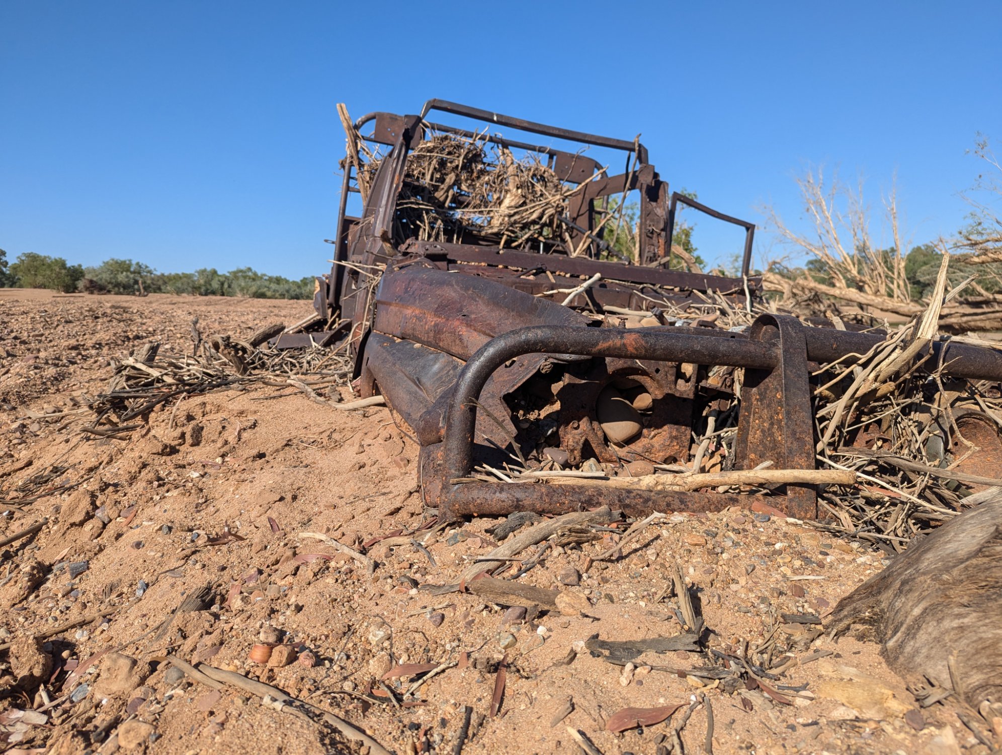 Solve Car jigsaw puzzle online with 336 pieces