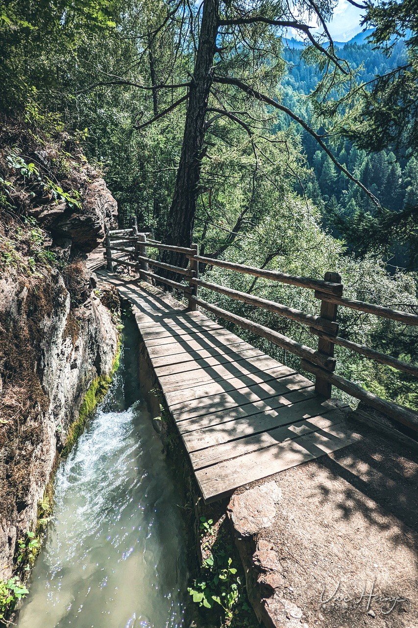 Jigsaw Puzzle | 117 pieces | Bridge over flowing water | Jigidi