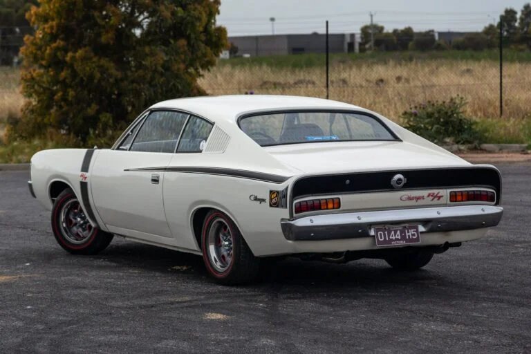 Solve 71 Chrysler-Valiant-Charger-... Bandit's pick of the day ...