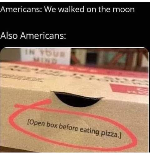 Solve Open box before eating pizza !!! jigsaw puzzle online with 9 pieces