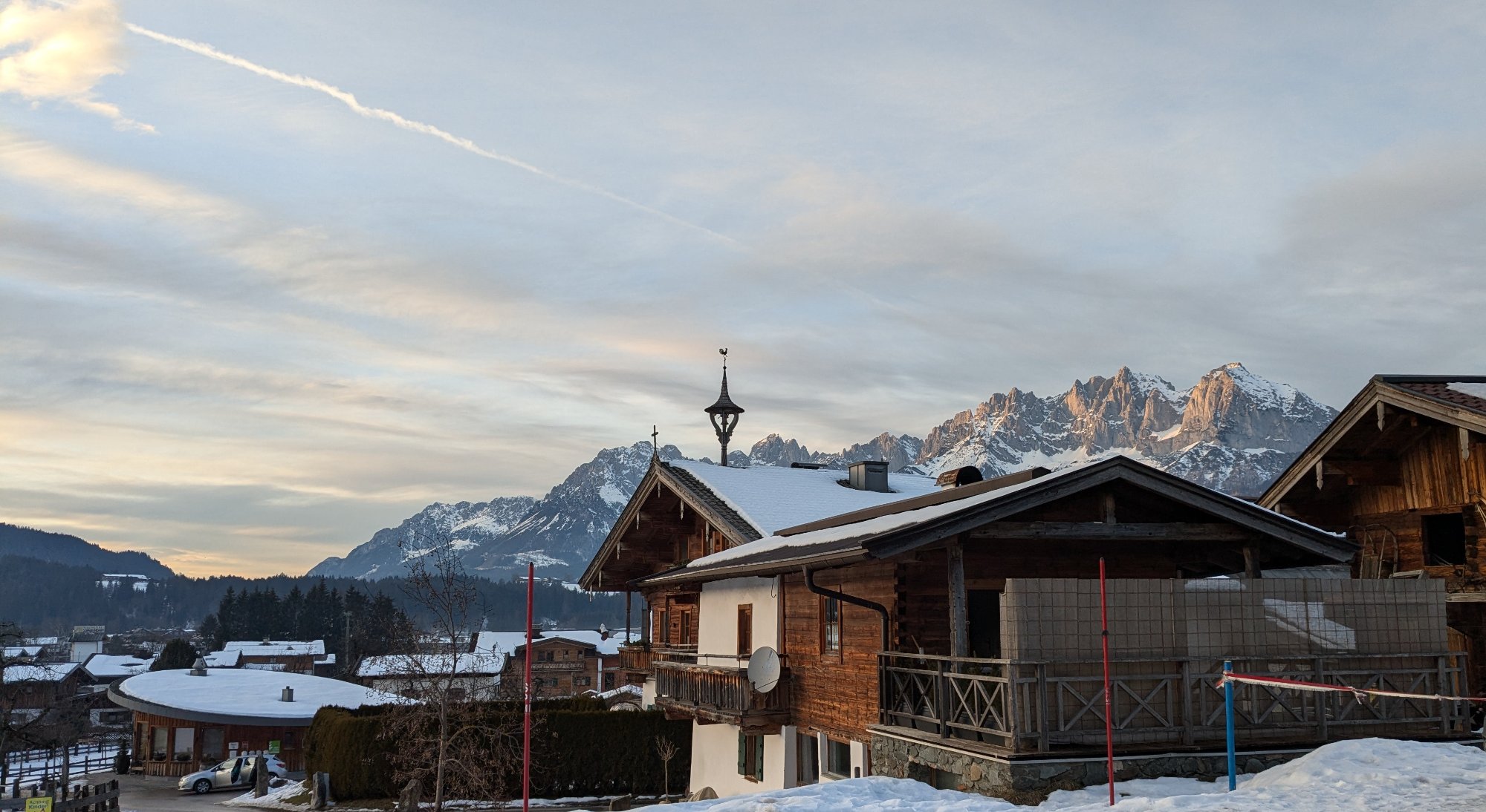 Solve St.Johann in Tirol - Austria jigsaw puzzle online with 264 pieces