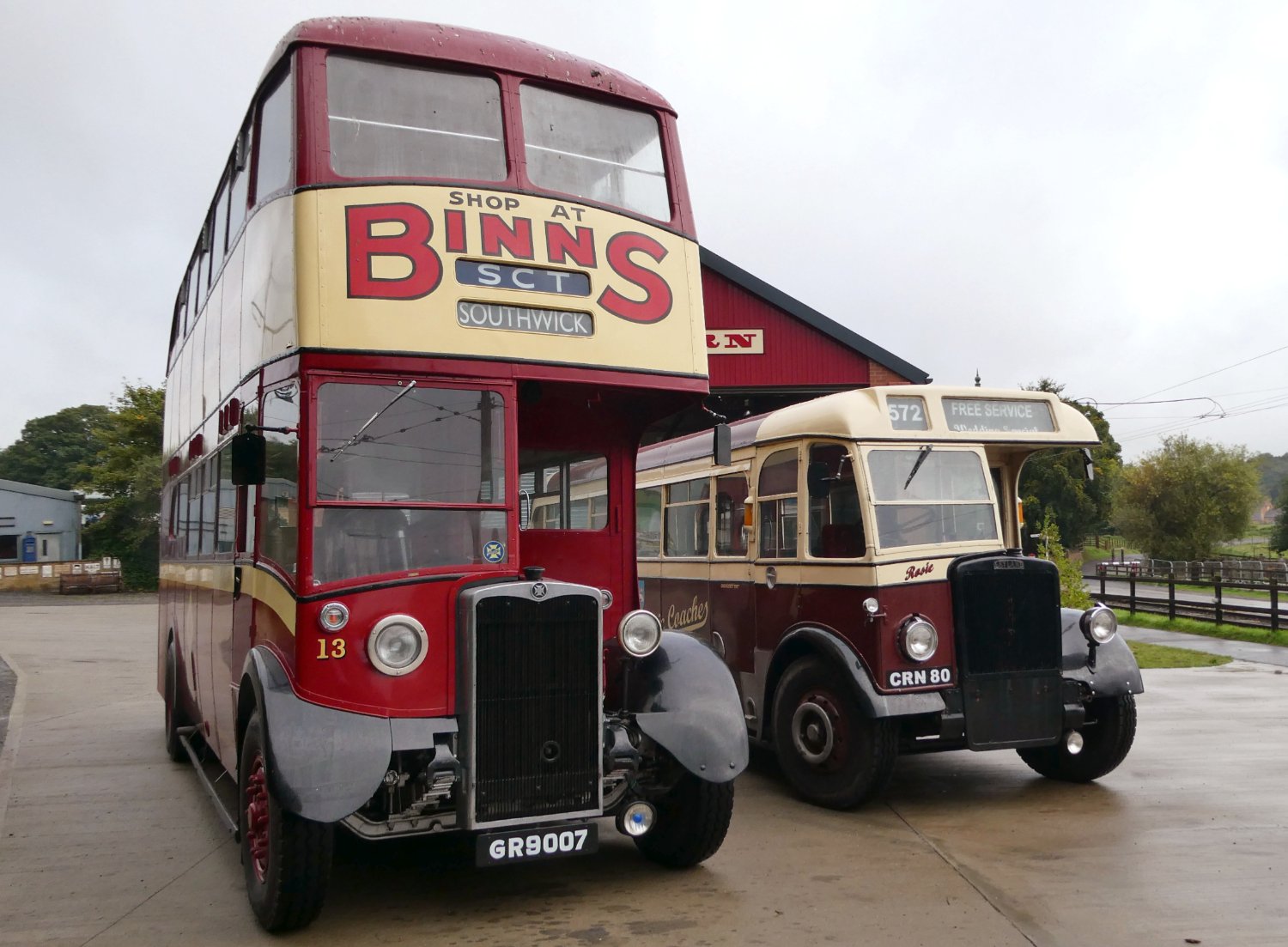 Solve Buses of Yesteryear jigsaw puzzle online with 35 pieces