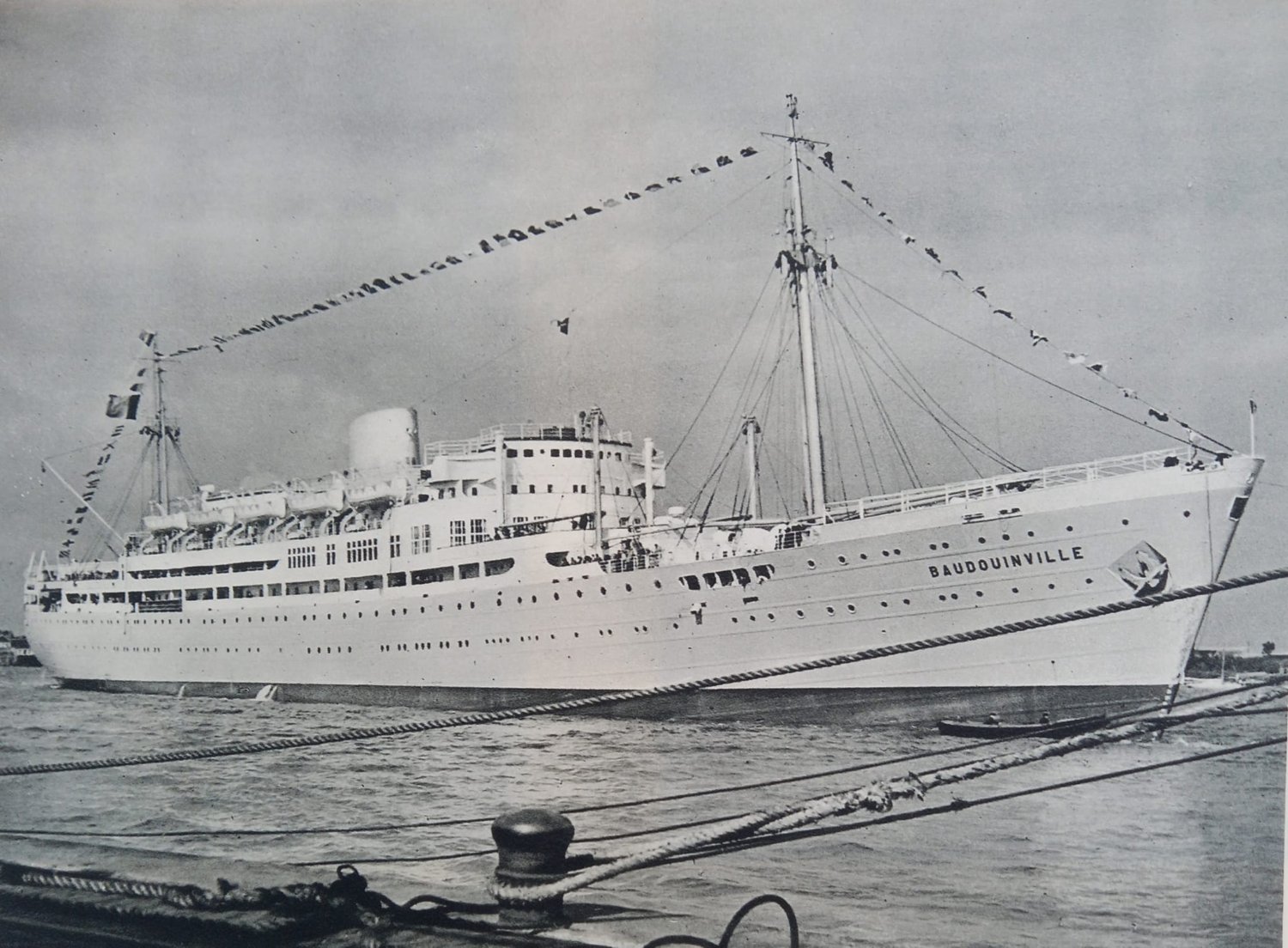 Jigsaw Puzzle | 12 pieces | Baudouinville of CMB, ready for sea trials ...