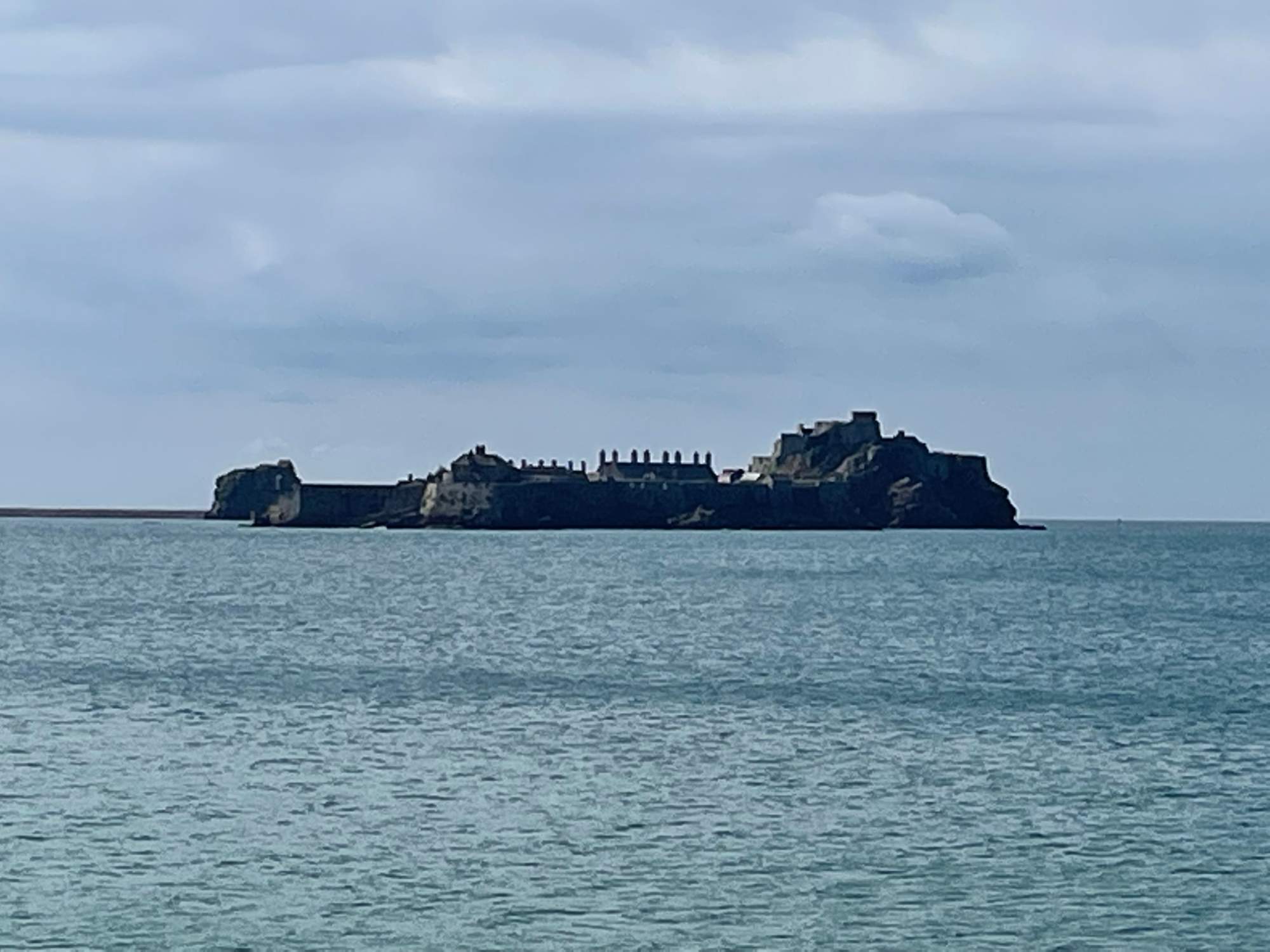 Solve Elizabeth Castle View jigsaw puzzle online with 192 pieces