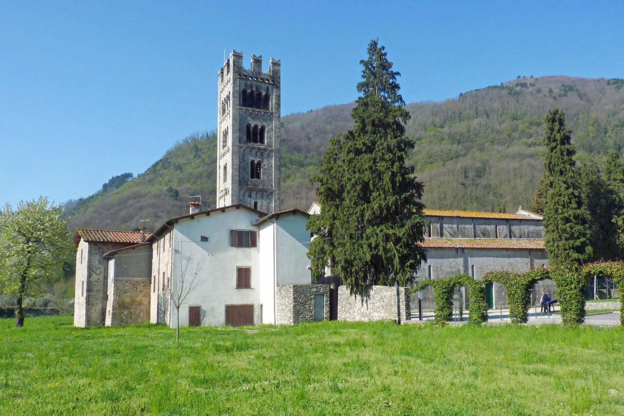 Jigsaw Puzzle | 425 pieces | Pieve in Garfagnana | Jigidi