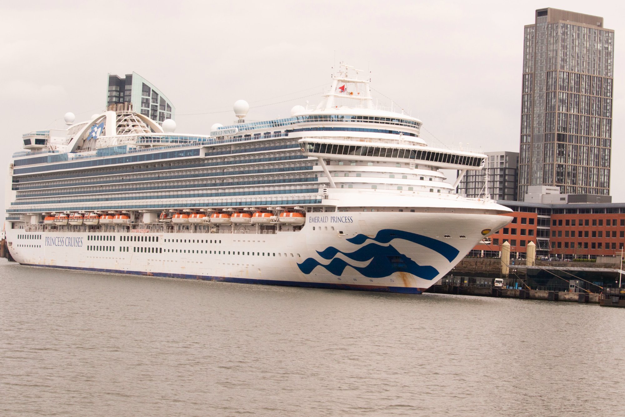 Solve Mersey 07-06-2022 mv Emerald Princess alongside Pier Head 03 ...