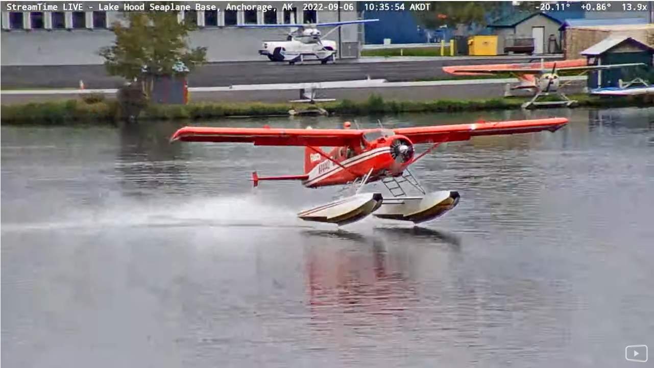 Solve Rust's beaver 44Z SE landing at Lake Hood 9.6.2022 jigsaw puzzle ...