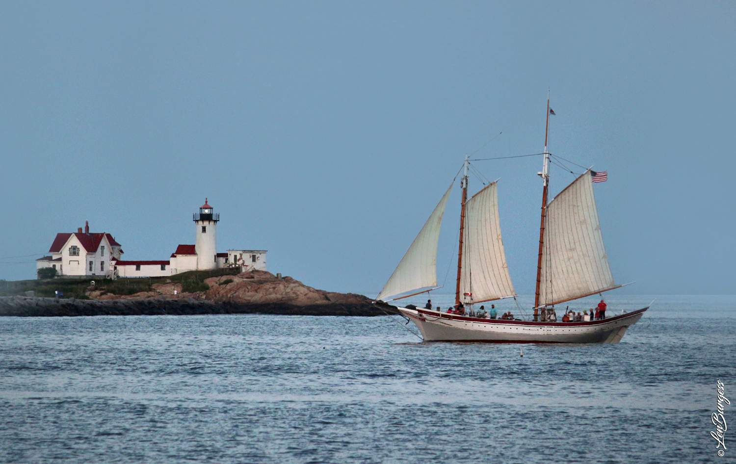 Solve Schooner "Ardelle" & Eastern Point Lighthouse _5076 jigsaw puzzle ...