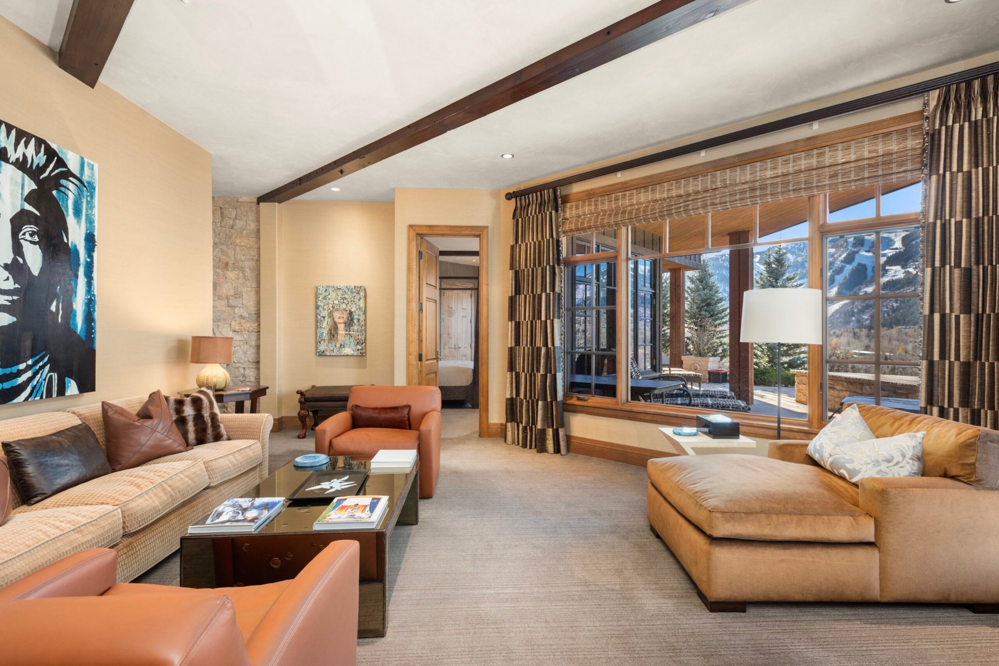 Solve A magnificent house in Aspen jigsaw puzzle online with 96 pieces