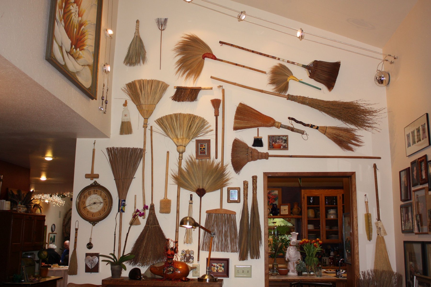 Solve Broom collection jigsaw puzzle online with 54 pieces