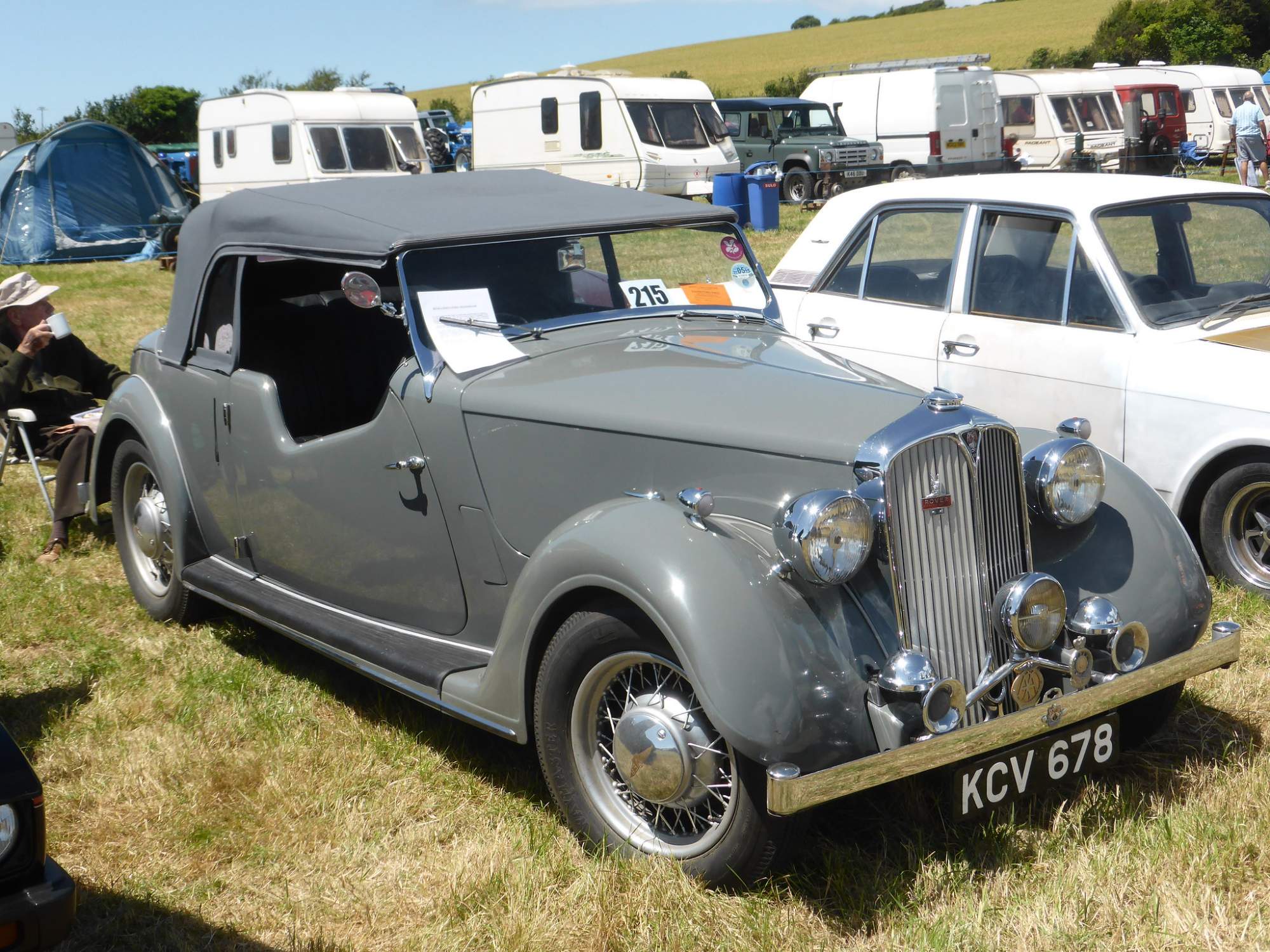 Solve Rover "12" (P2) Sport Tourer - 1947 jigsaw puzzle online with 221 ...