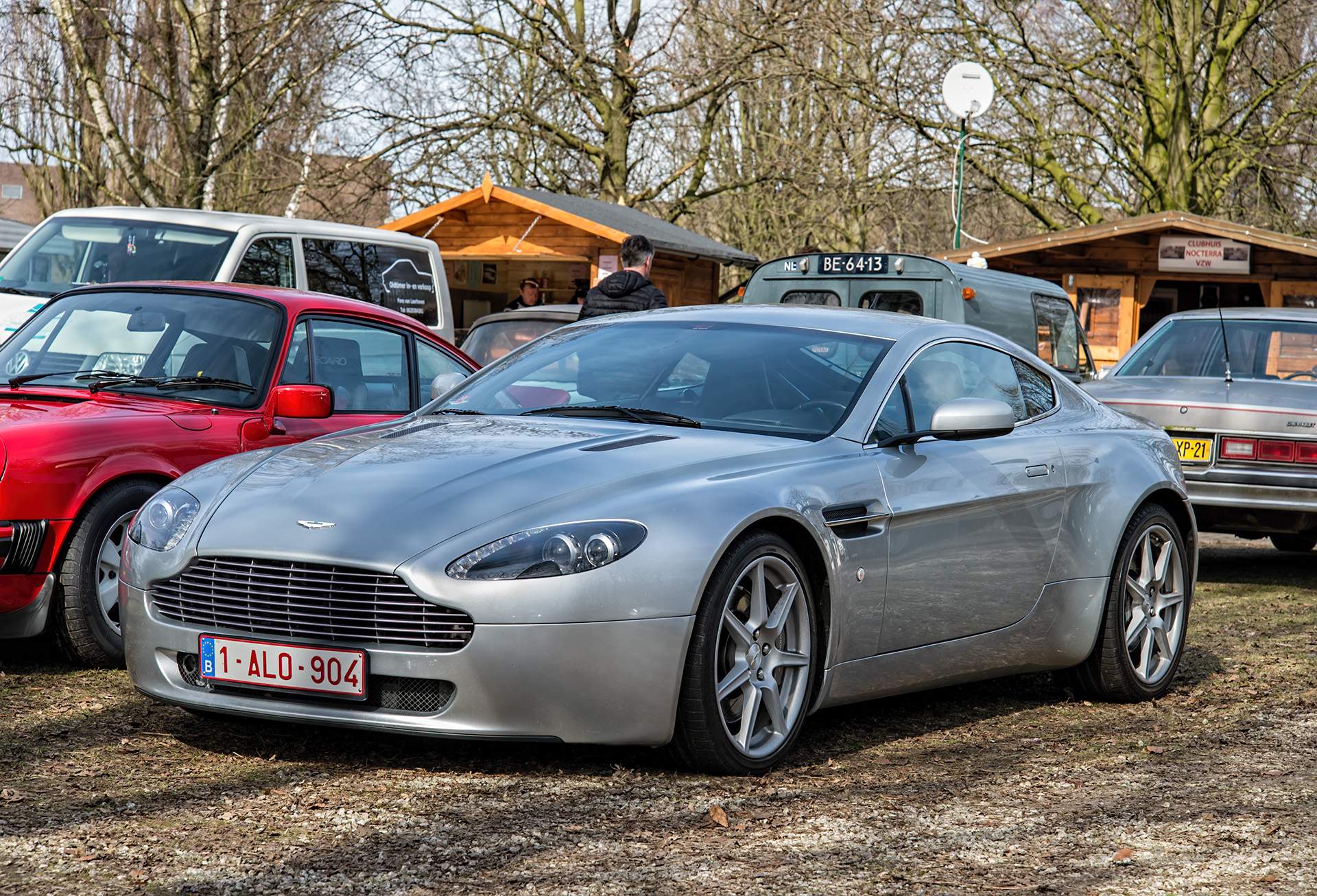 Solve Aston-Martin V8 Vantage 4,3 - 2007 jigsaw puzzle online with 216 ...