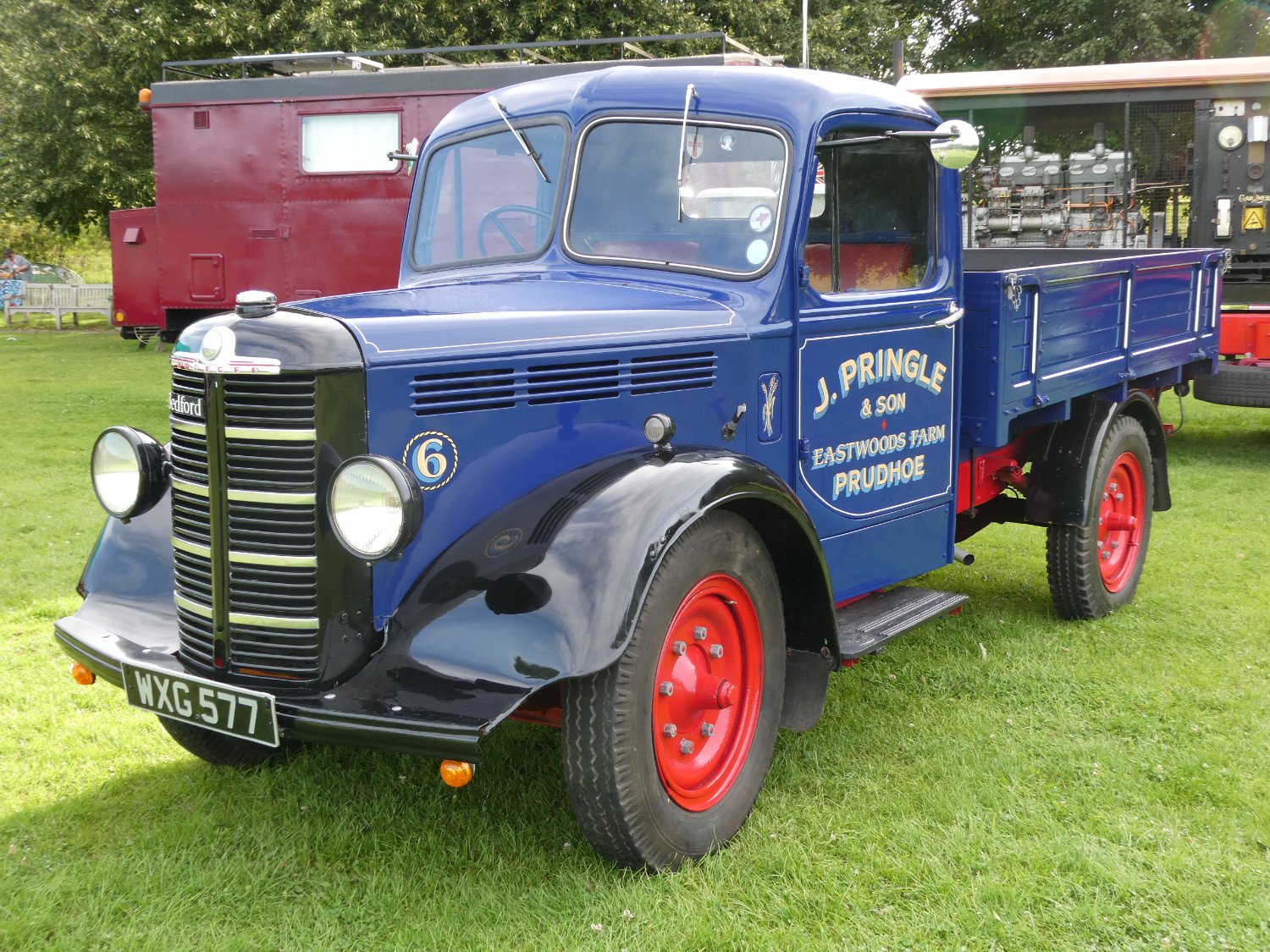 Solve 1951 Bedford M-Series Dropside Truck jigsaw puzzle online with 35 ...