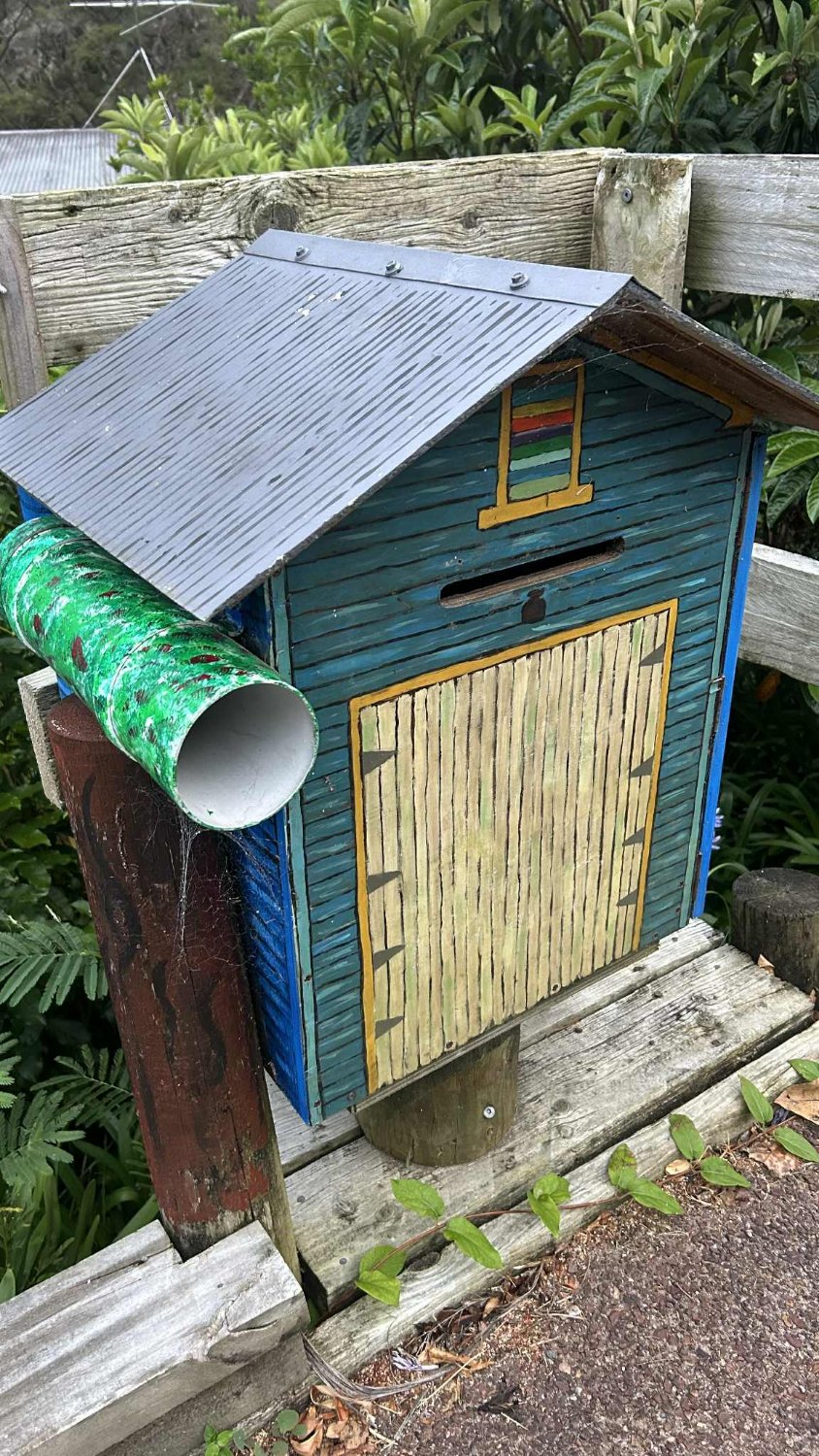 Solve letterbox at Oneroa, Waiheke Island, New Zealand jigsaw puzzle ...