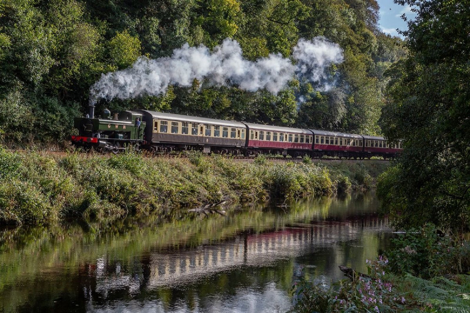 Solve GWR 1366 Class 0-6-0PT 1369 at Woodville, South Devon Railway ...