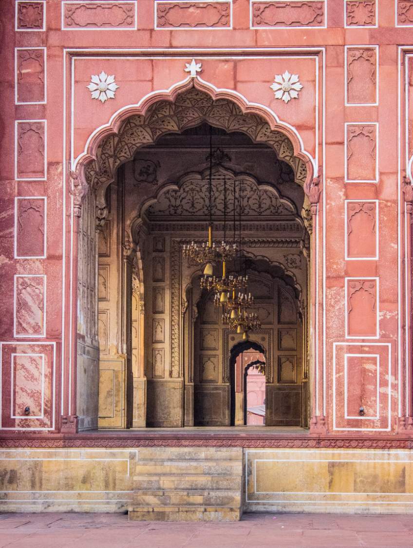 Solve BADSHAHI MOSQUE / MASJID - LAHORE, PAKISTAN jigsaw puzzle online ...