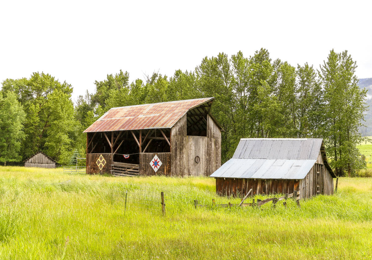 Jigsaw Puzzle | 96 pieces | NORTHEASTERN OREGON BARNS | Jigidi