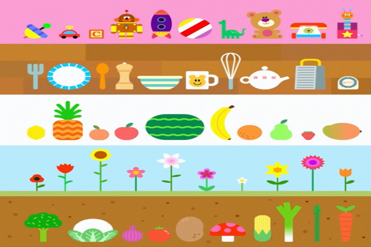 Solve fifty objects jigsaw puzzle online with 77 pieces