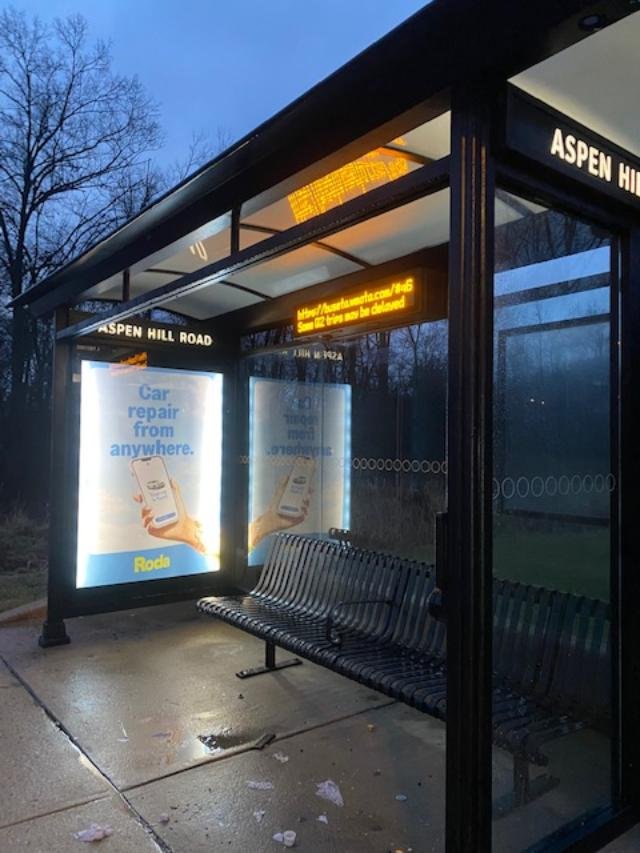 Solve Aspin Hill Bus Stop jigsaw puzzle online with 20 pieces