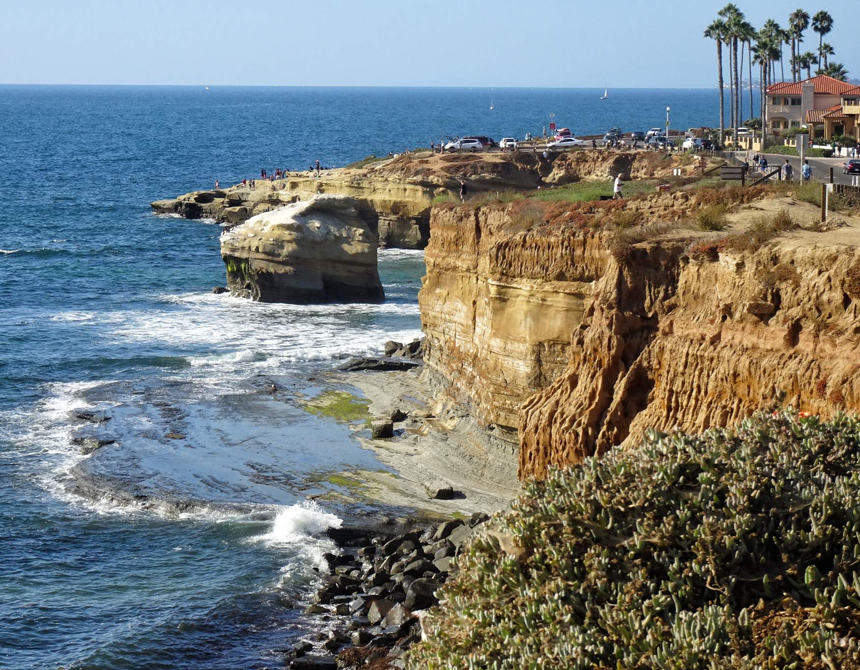 Solve Sunset Cliffs - Ross Rock jigsaw puzzle online with 154 pieces