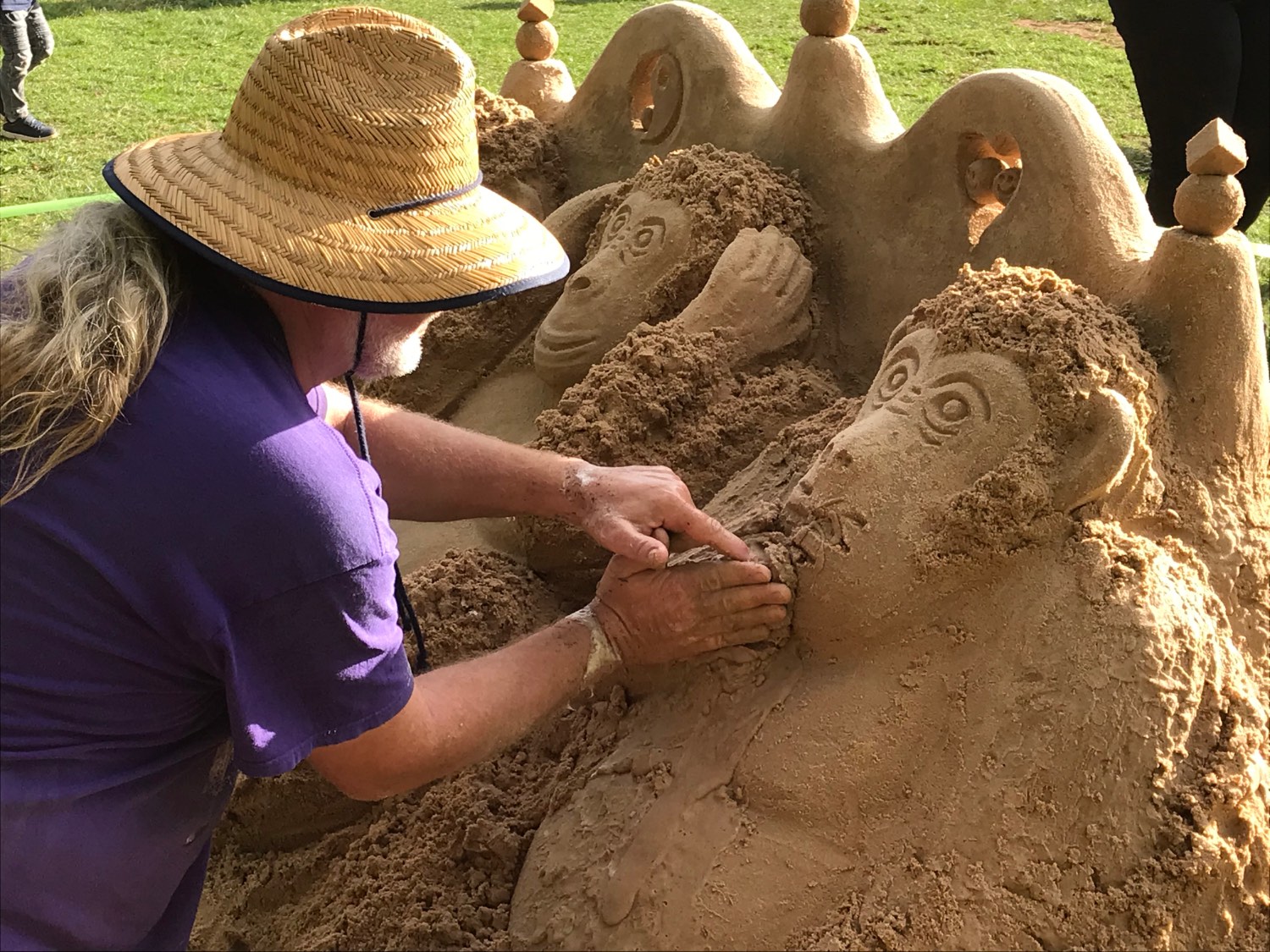 Solve Work in progress jigsaw puzzle online with 63 pieces