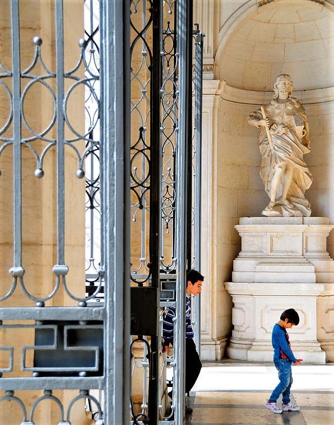 Solve The Church and Monastery of São Vicente de Fora, meaning ...