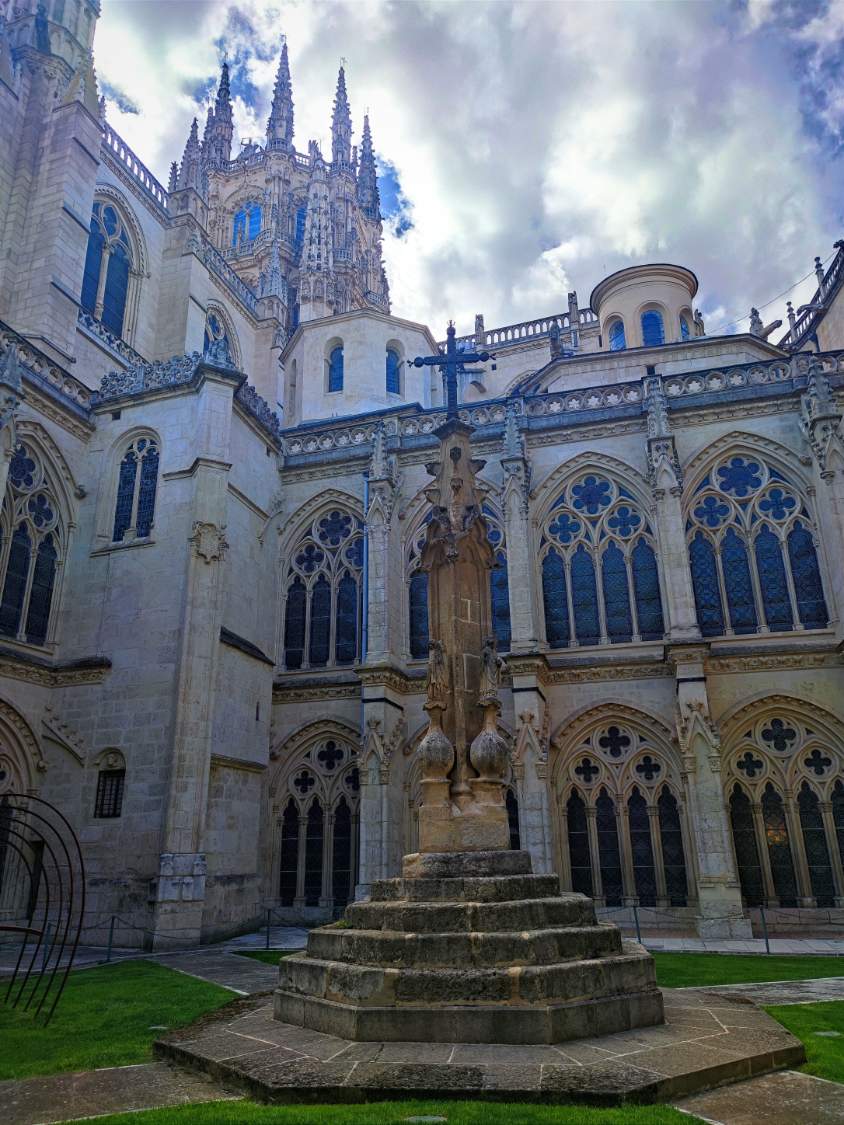 Solve Burgos Cathedral, Spain jigsaw puzzle online with 63 pieces