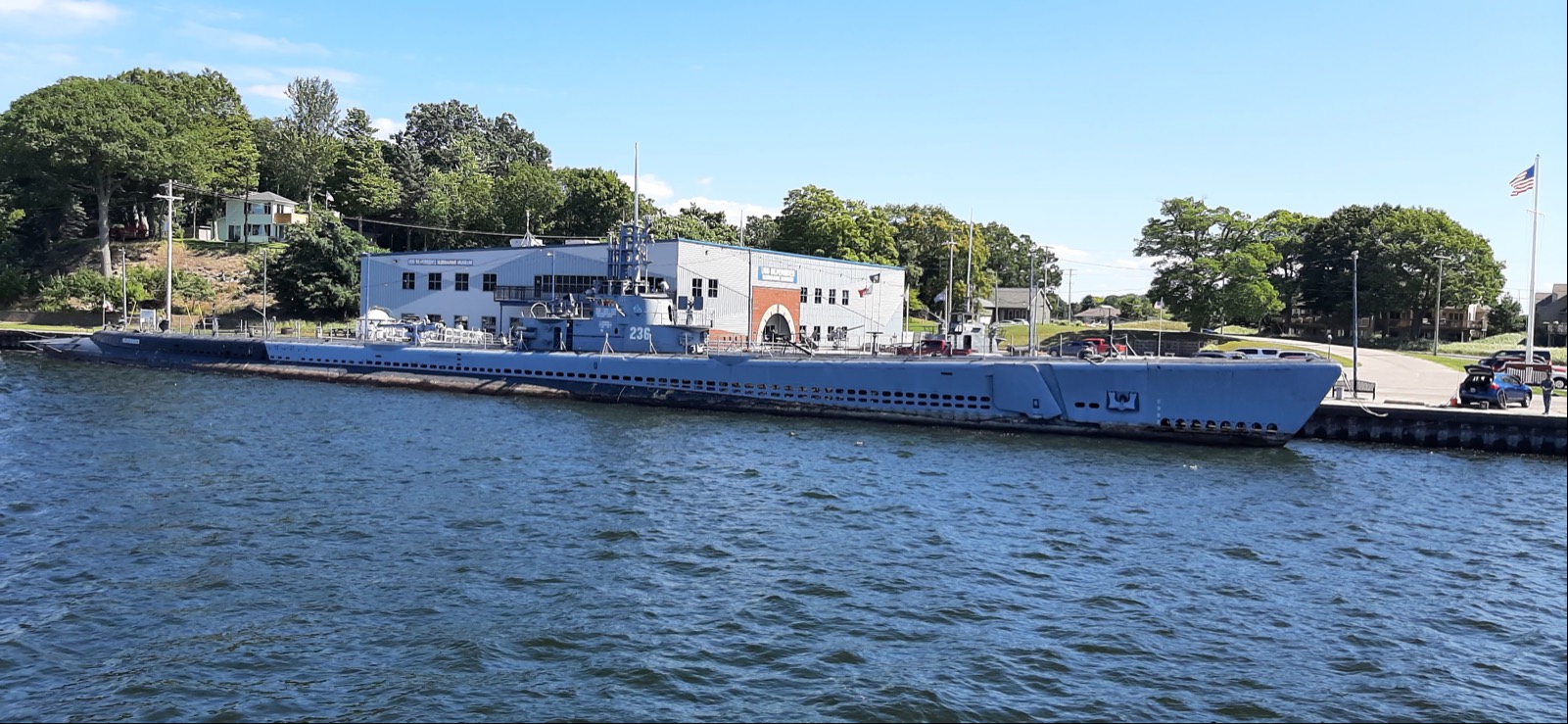 Solve USS Silversides jigsaw puzzle online with 144 pieces