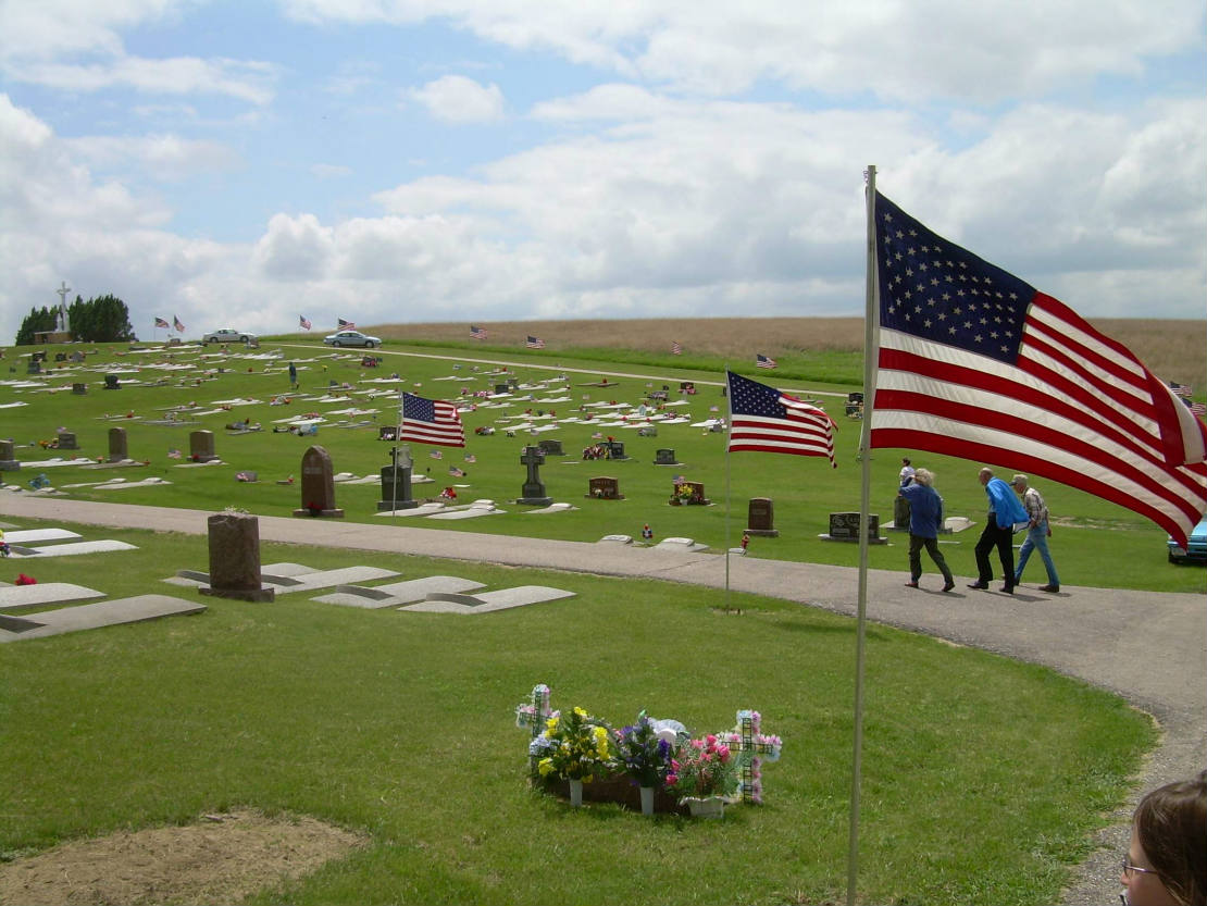 Solve 10 Memorial Day jigsaw puzzle online with 35 pieces