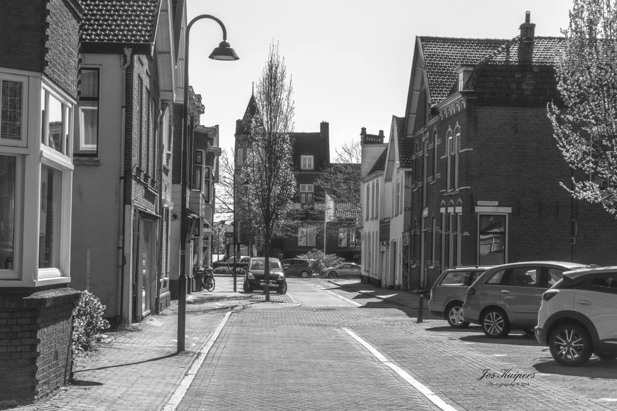 Solve Trainstation Bodegraven, village in the Netherlands jigsaw puzzle ...