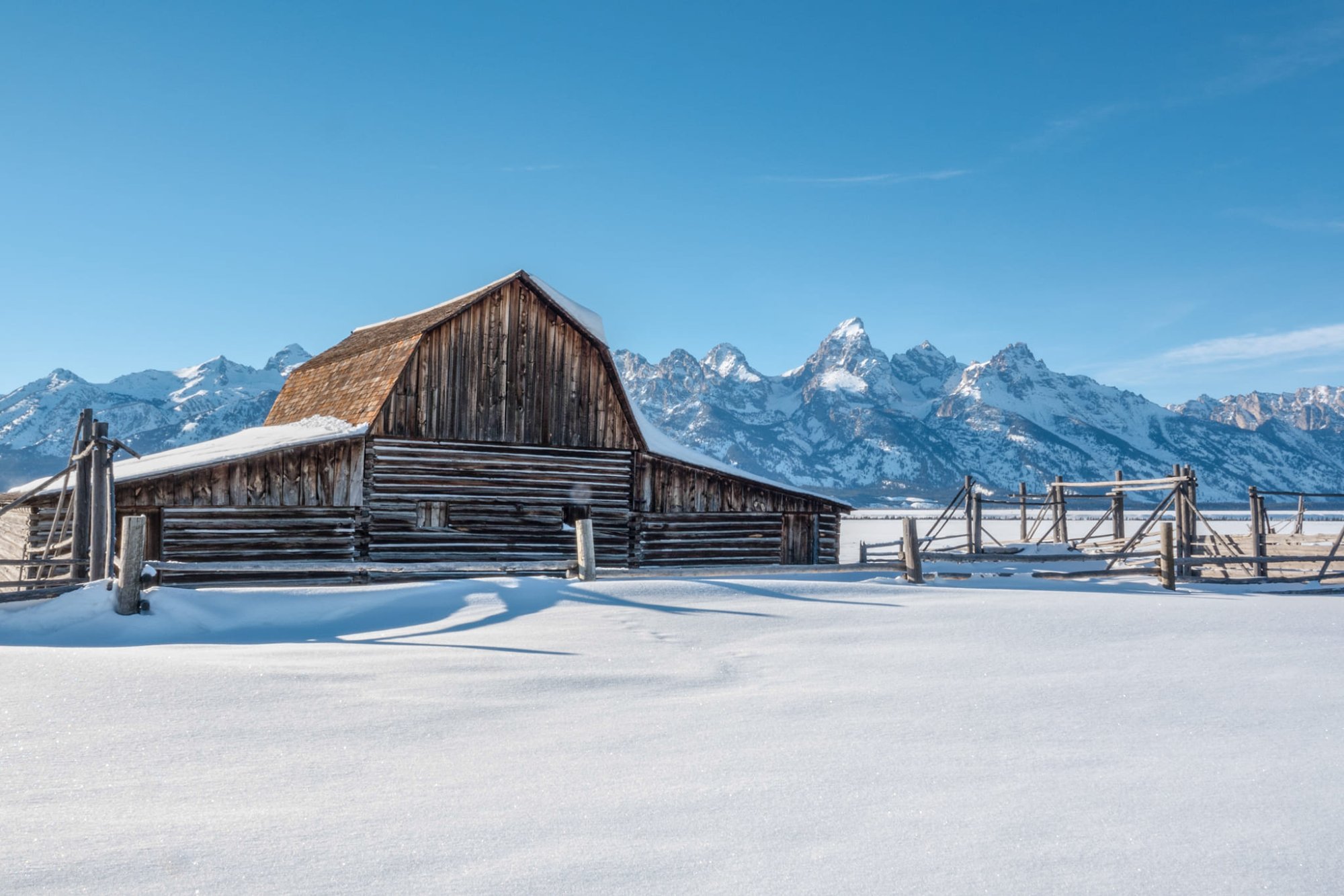 Solve who can name this famous barn? jigsaw puzzle online with 117 pieces