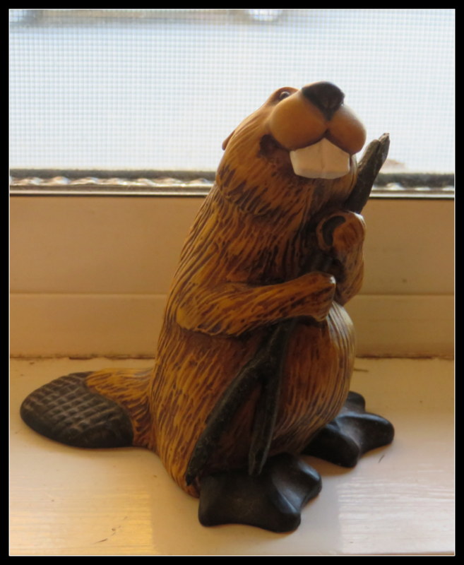 Solve Our goofy Beaver ornament jigsaw puzzle online with 56 pieces