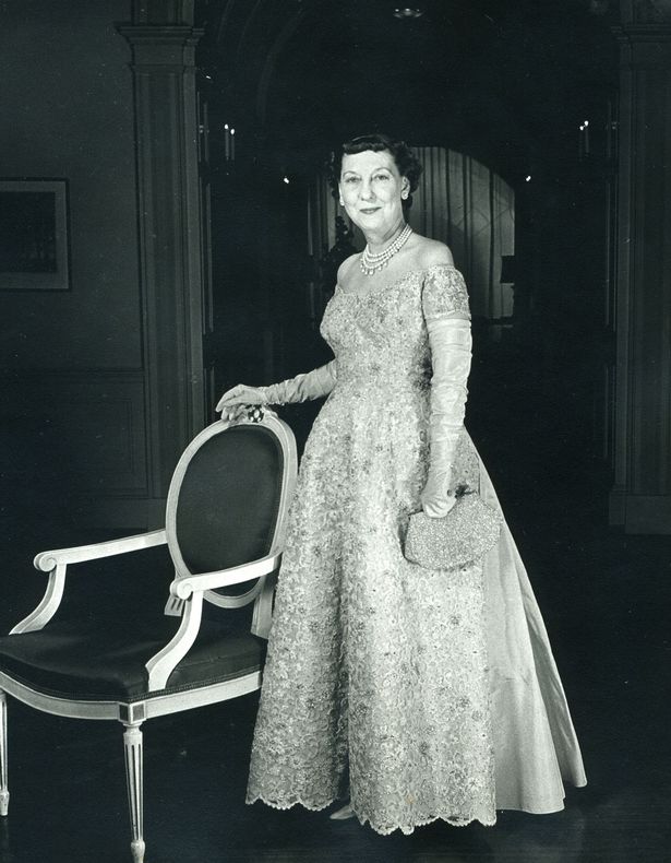 Solve Mamie Doud Eisenhower, wife of President Dwight D. Eisenhower ...