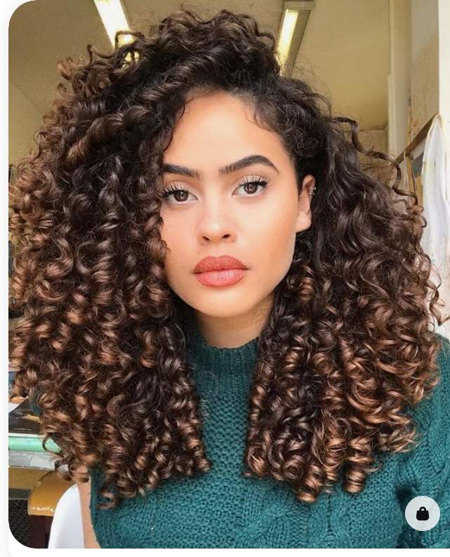 Solve Bounteous curls jigsaw puzzle online with 42 pieces