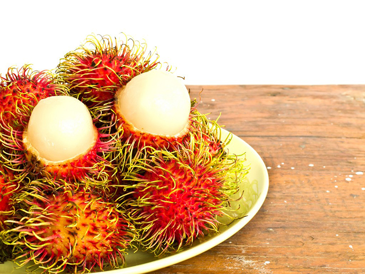 Solve Strangest Fruits in the World Rambutan jigsaw puzzle online with ...