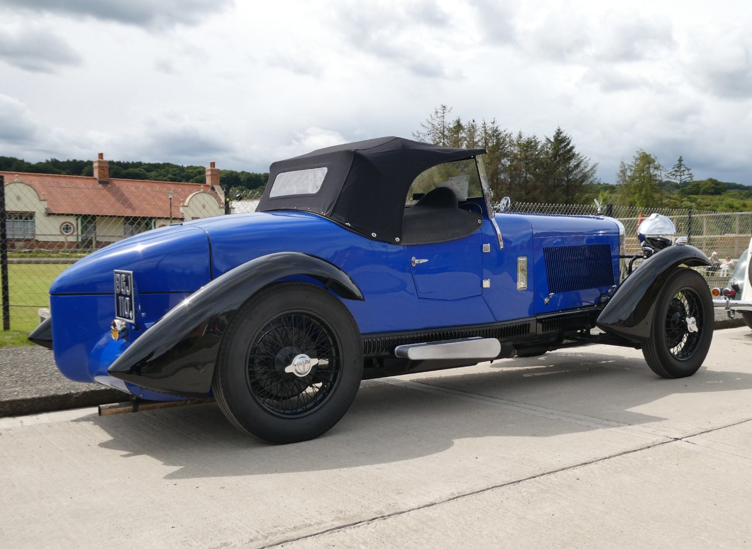 Solve 1934 Sunbeam Speed Twenty Coupe jigsaw puzzle online with 35 pieces