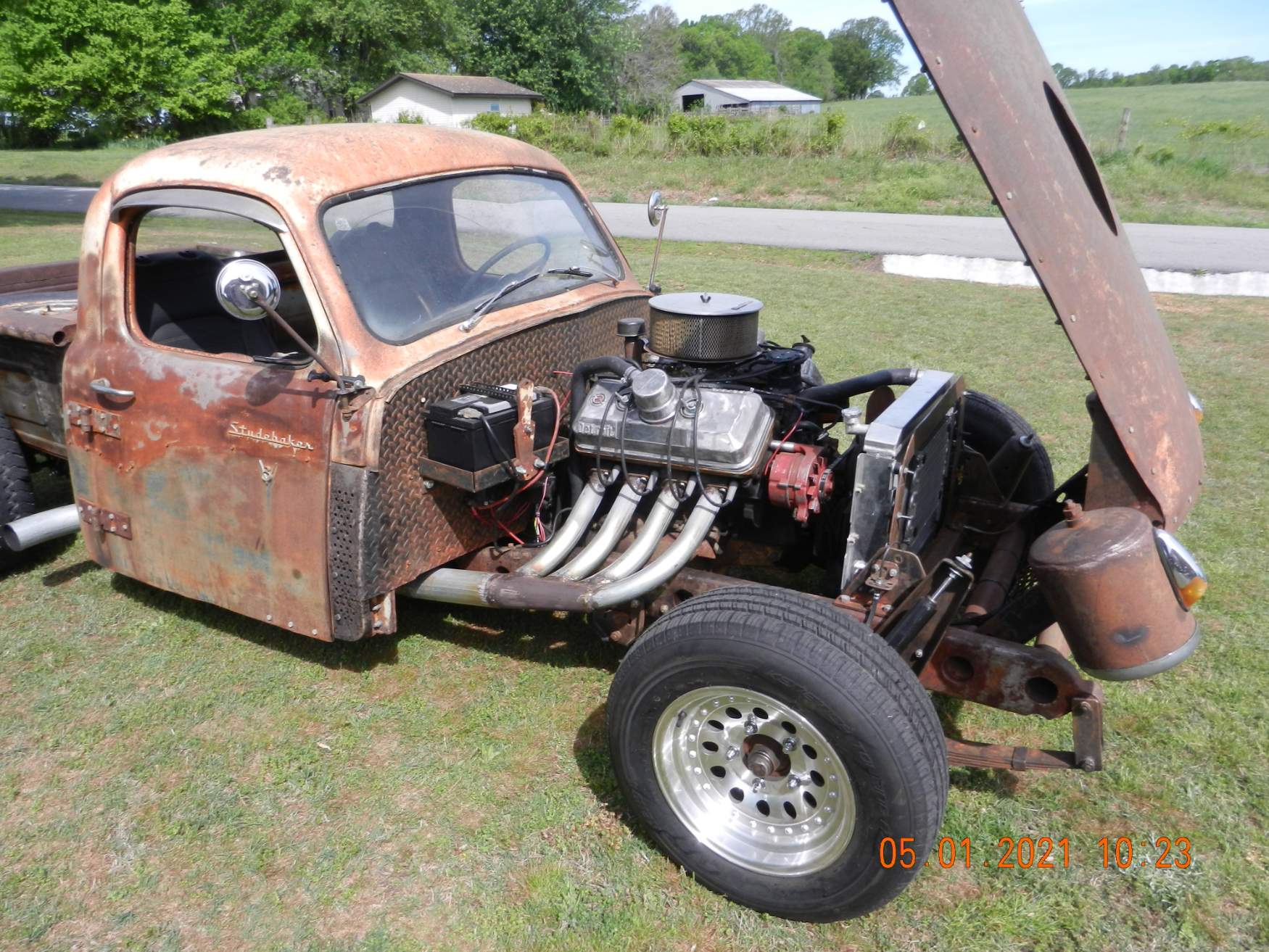 Solve Studebaker Rat Rod engine jigsaw puzzle online with 154 pieces