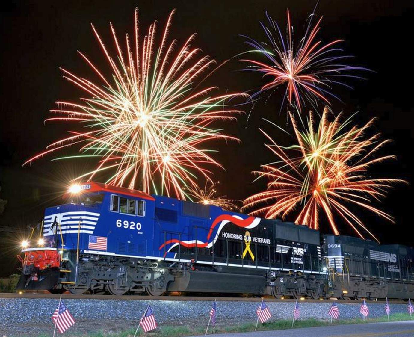 Solve Fireworks over the train jigsaw puzzle online with 99 pieces