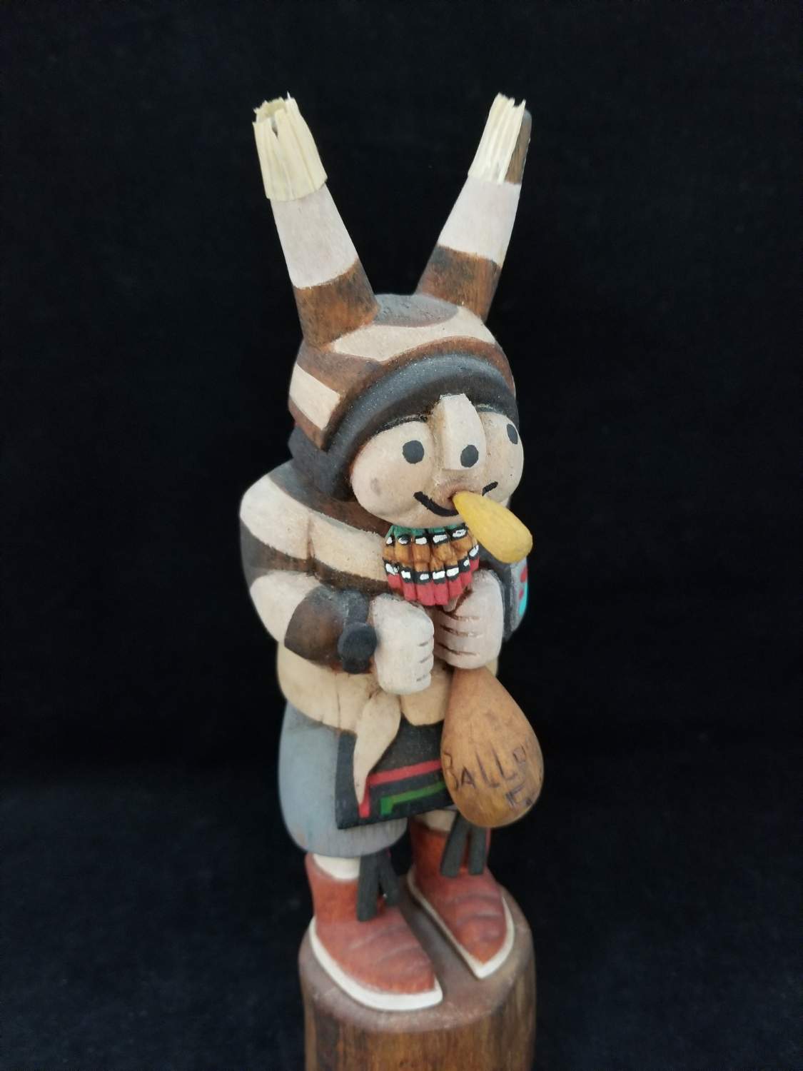 Solve Hopi Clown Kachina jigsaw puzzle online with 130 pieces